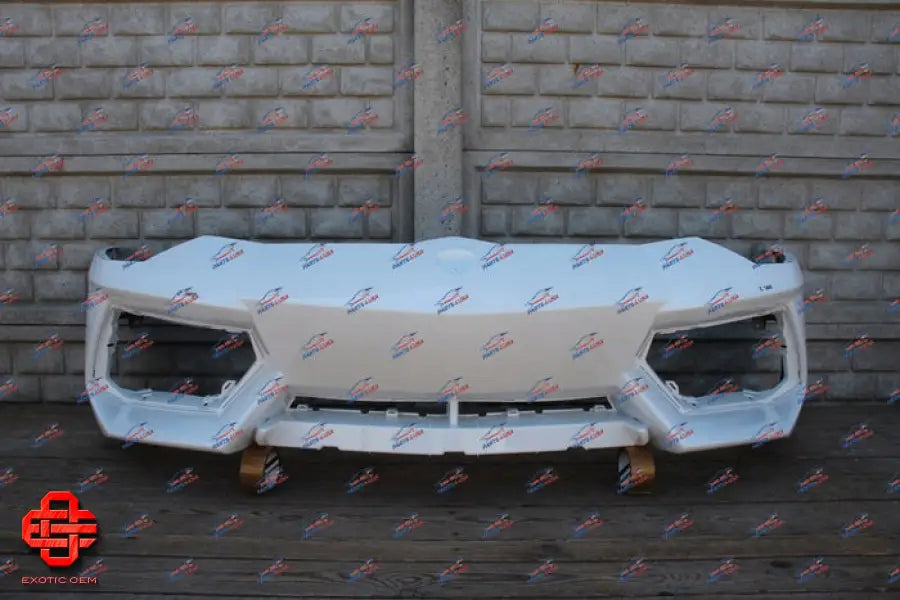 LAMBORGHINI AVENTADOR LP700 FRONT BUMPER WHITE – EXOTIC OEM