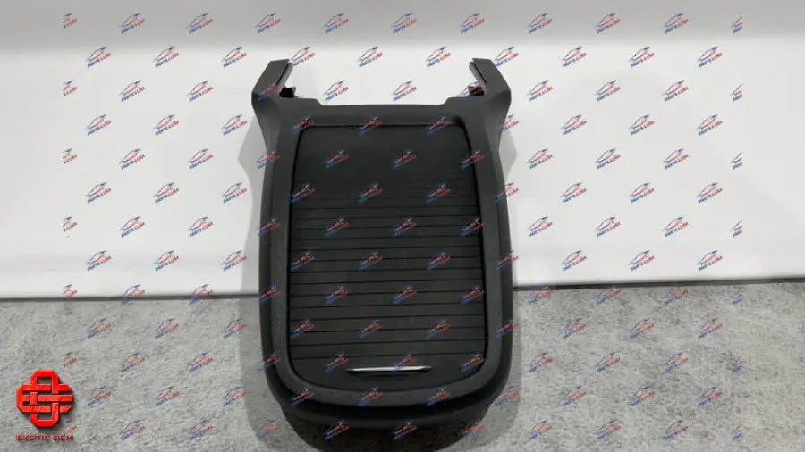 MERCEDES BENZ V CLASS CENTER CONSOLE – EXOTIC OEM